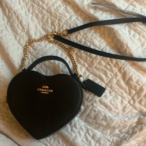Coach | Bags | Coach Heart Shaped Crossbody Bag Purse Black And Gold ...